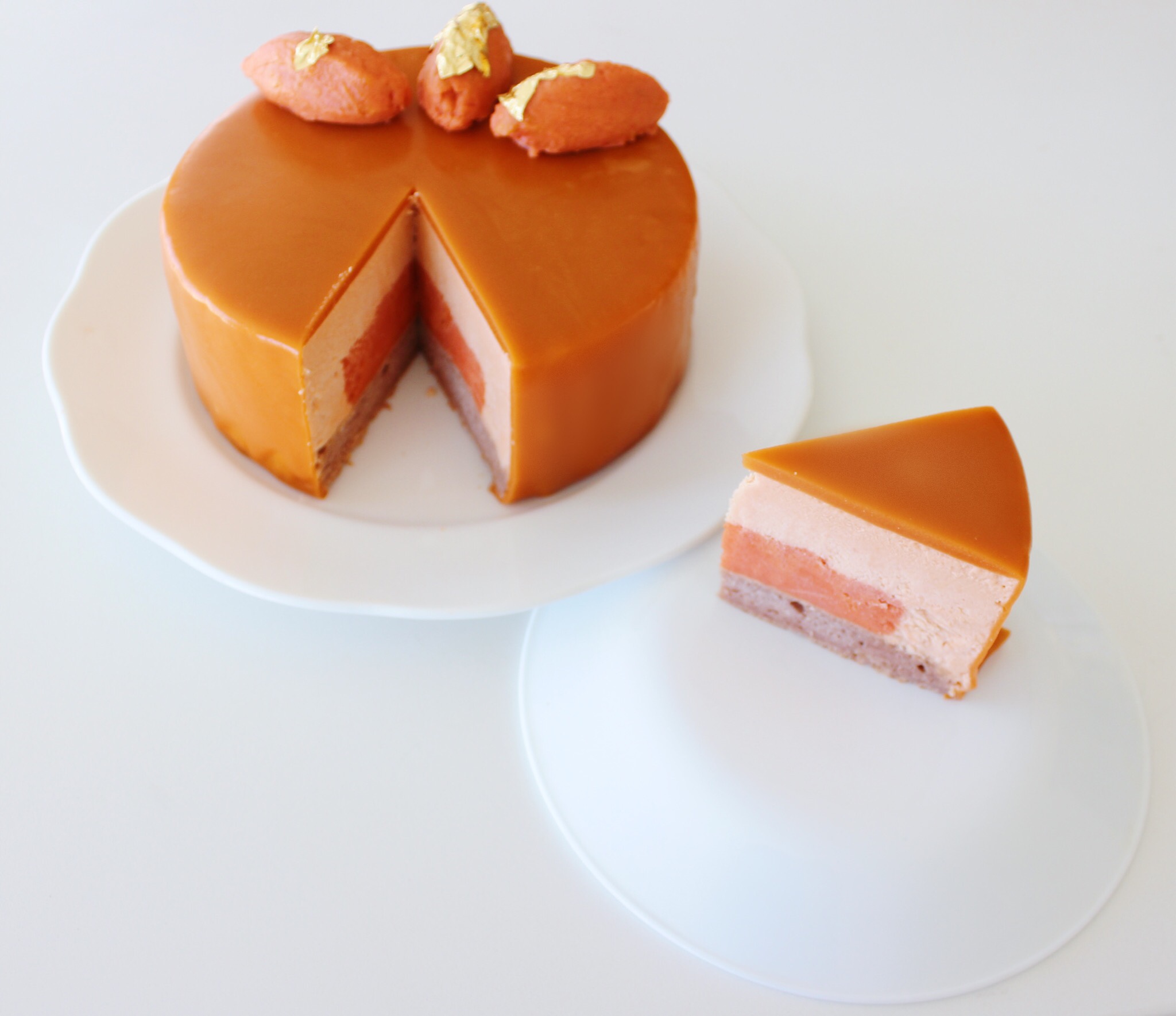 At dusk, I will think of you: a mirror glaze cake – Freddy's Harajuku
