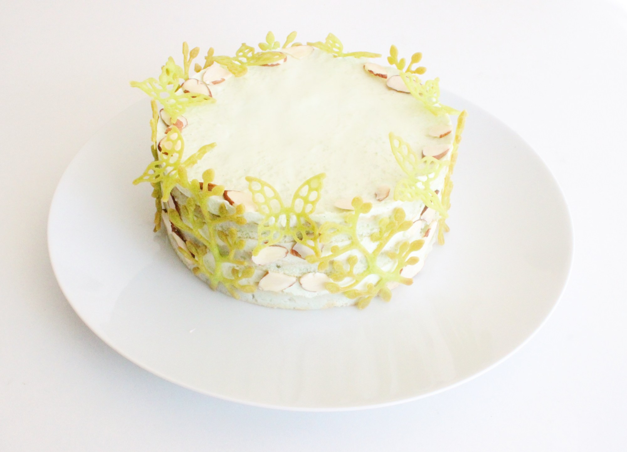 Pandan-almond “butterfly” cake – Freddy's Harajuku