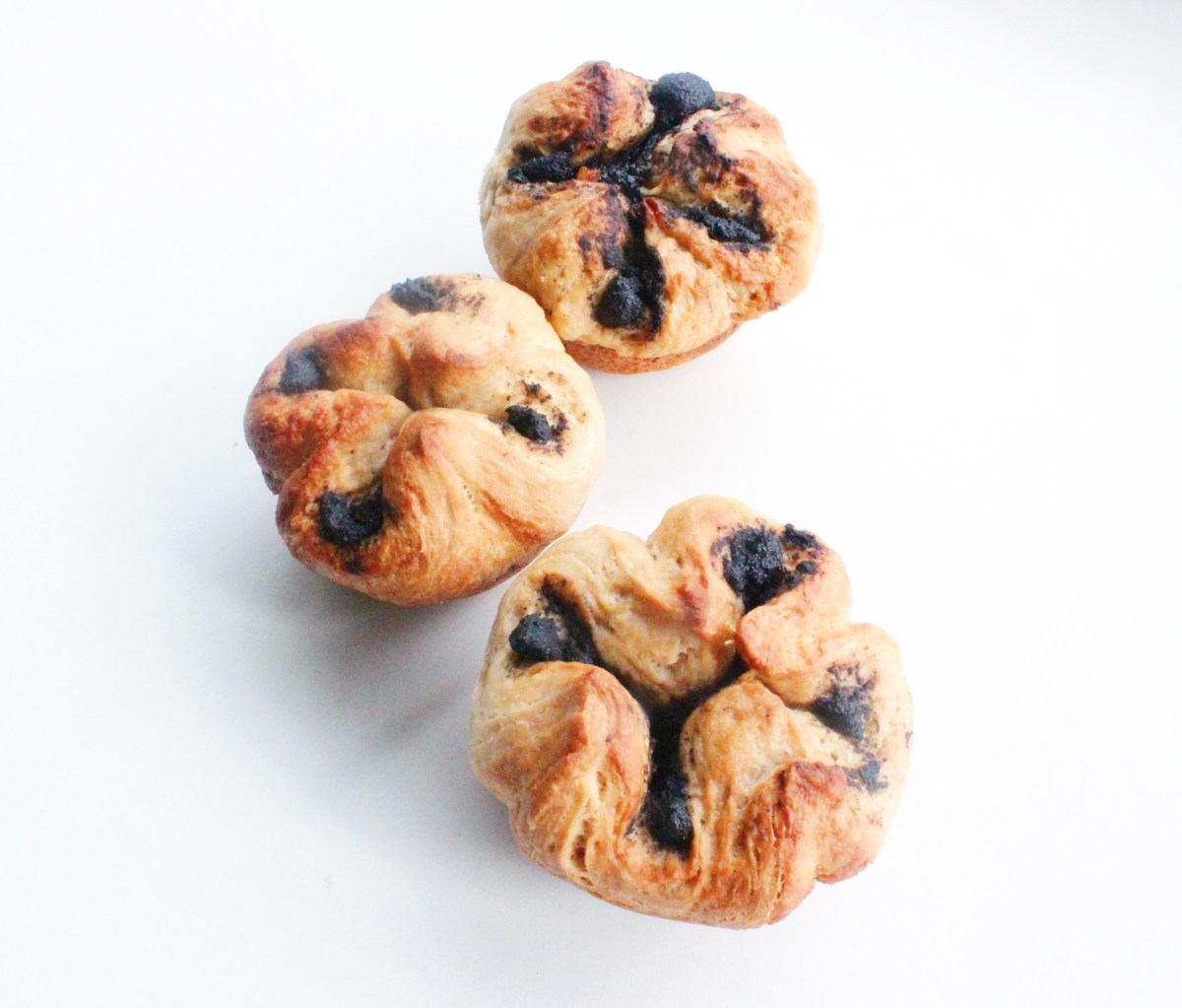 Levain-Black Sesame Kouign Amann – Freddy's Harajuku