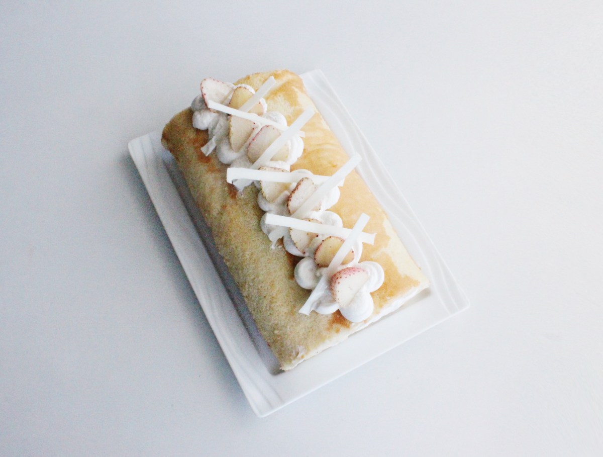 Yakult and Pineberry Roll Cake – Freddy's Harajuku