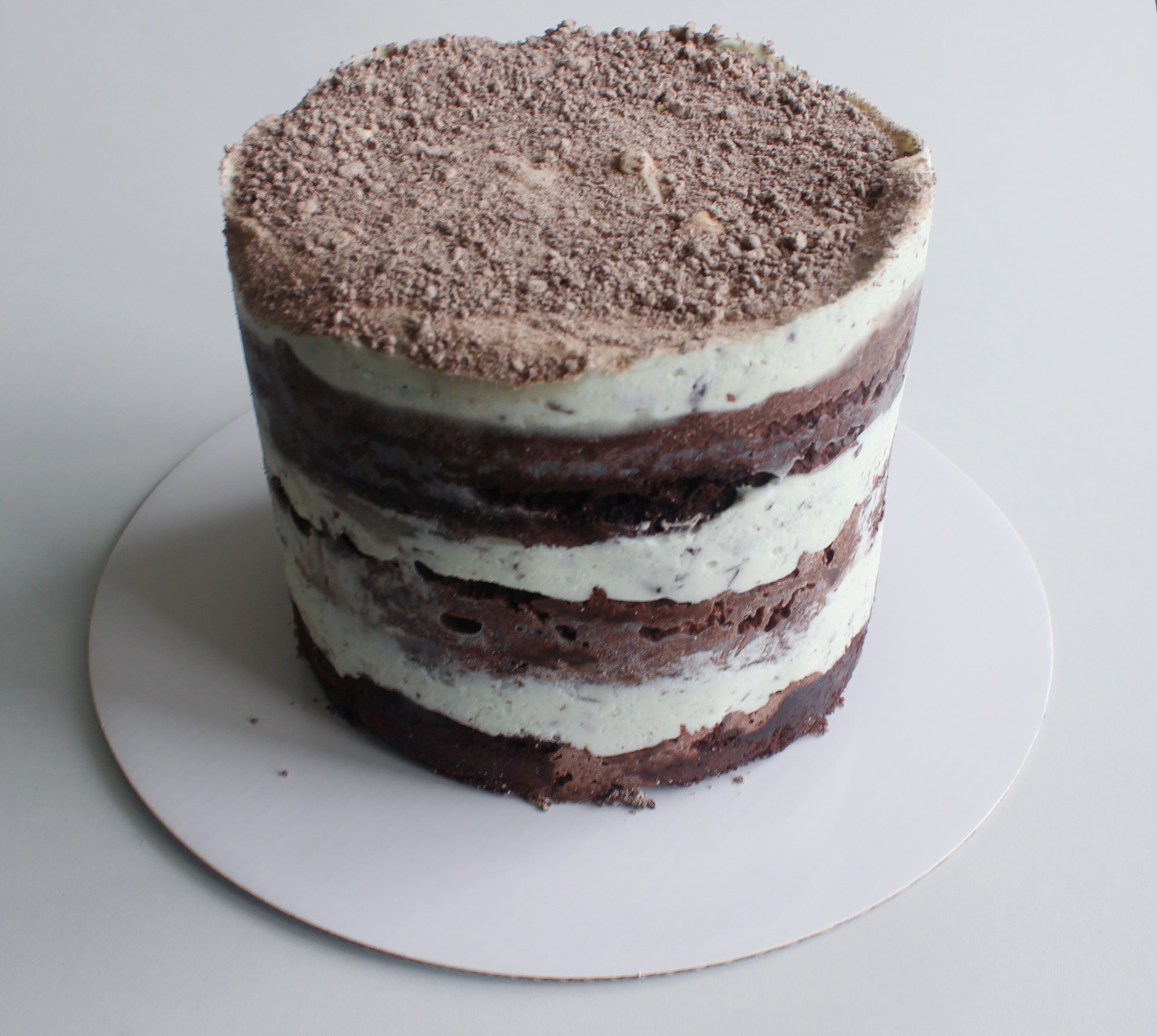 Stracciatella Layer Cake – Freddy's Harajuku
