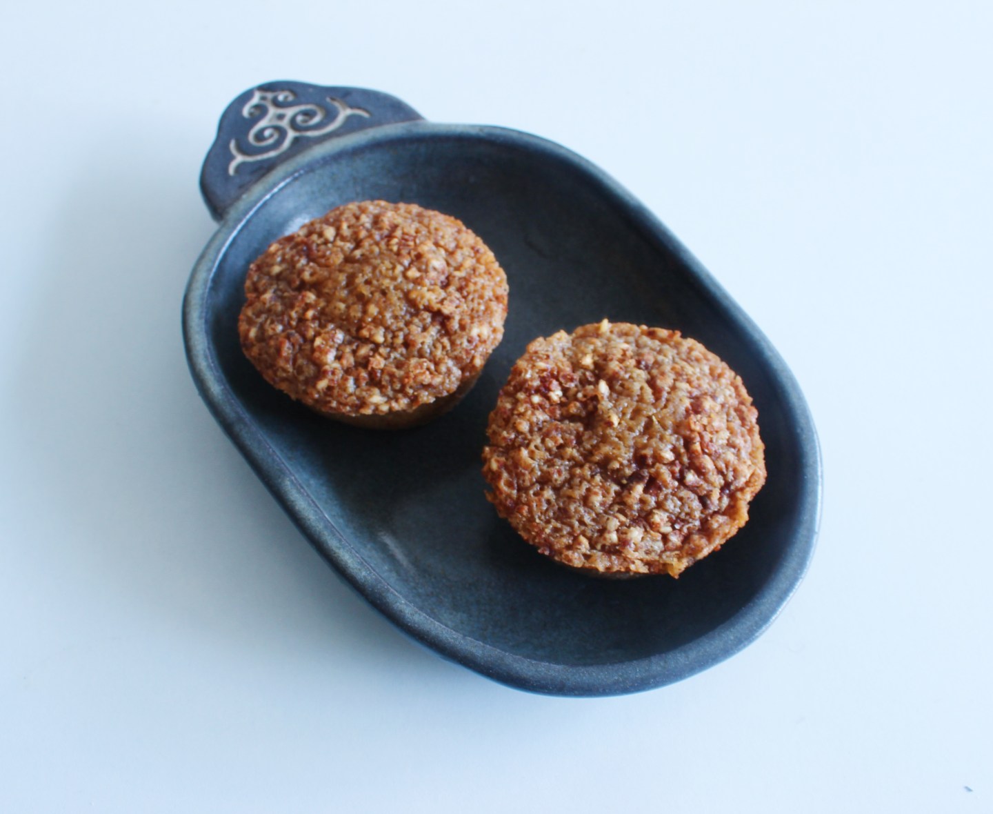 Cold Brew-Butter Mochi Crumb Cakes – Freddy's Harajuku