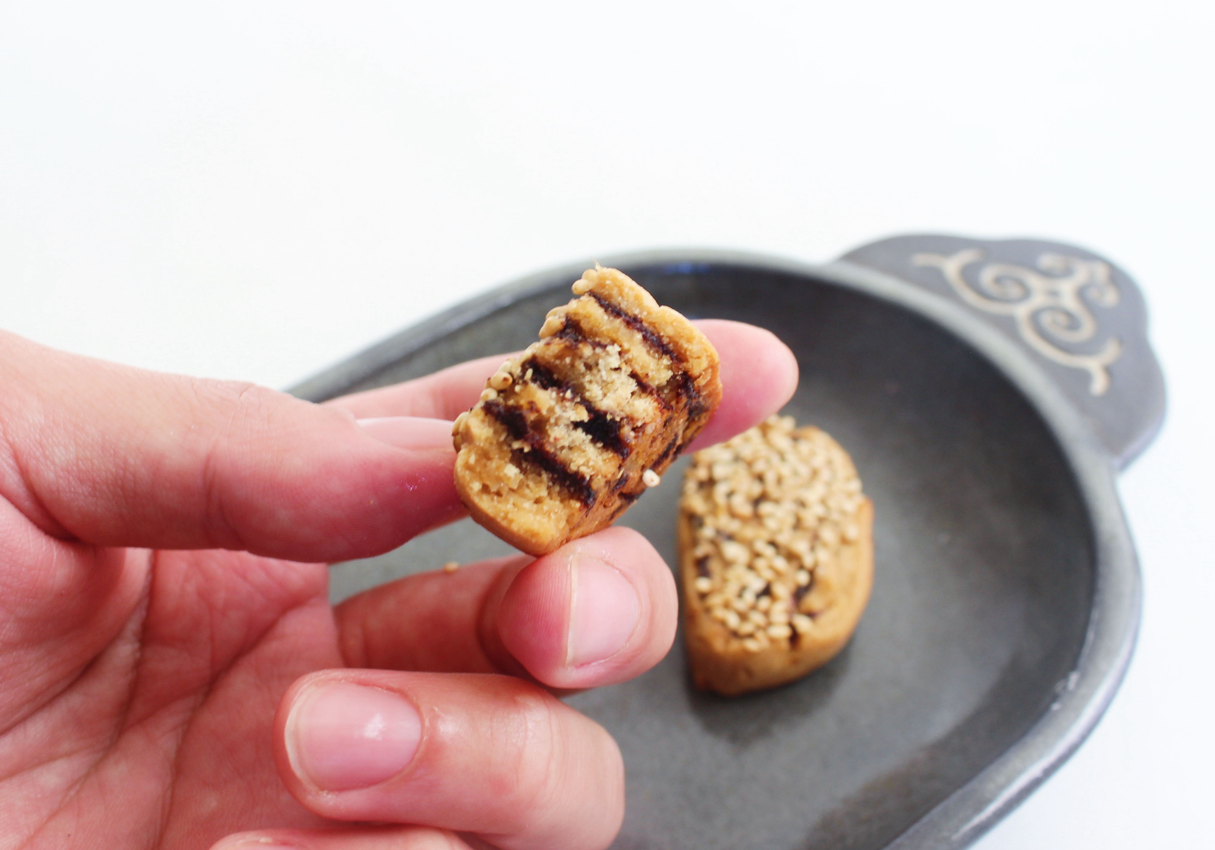 Imqaret-Sesame Cookies – Freddy's Harajuku