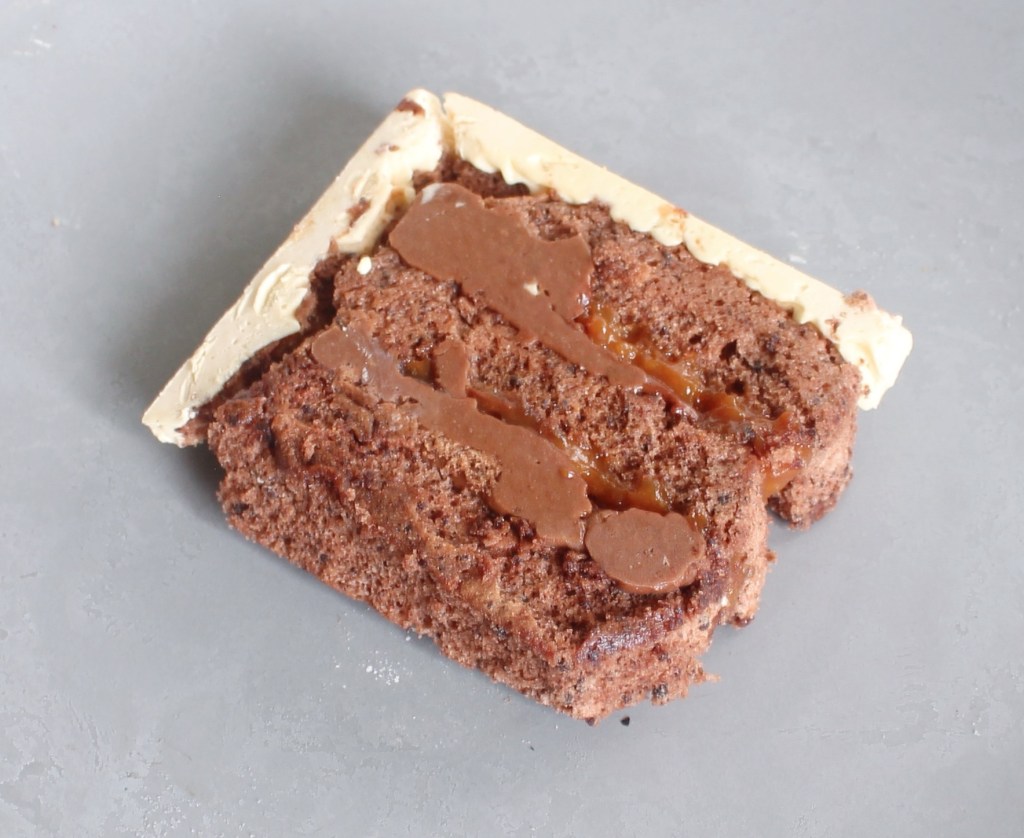 Cajeta-Duvalin Layer Cake – Freddy's Harajuku