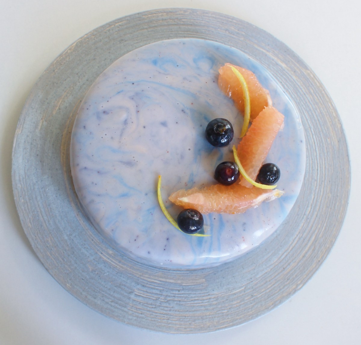 Pomelo-Sesame-Blueberry Entremet – Freddy's Harajuku