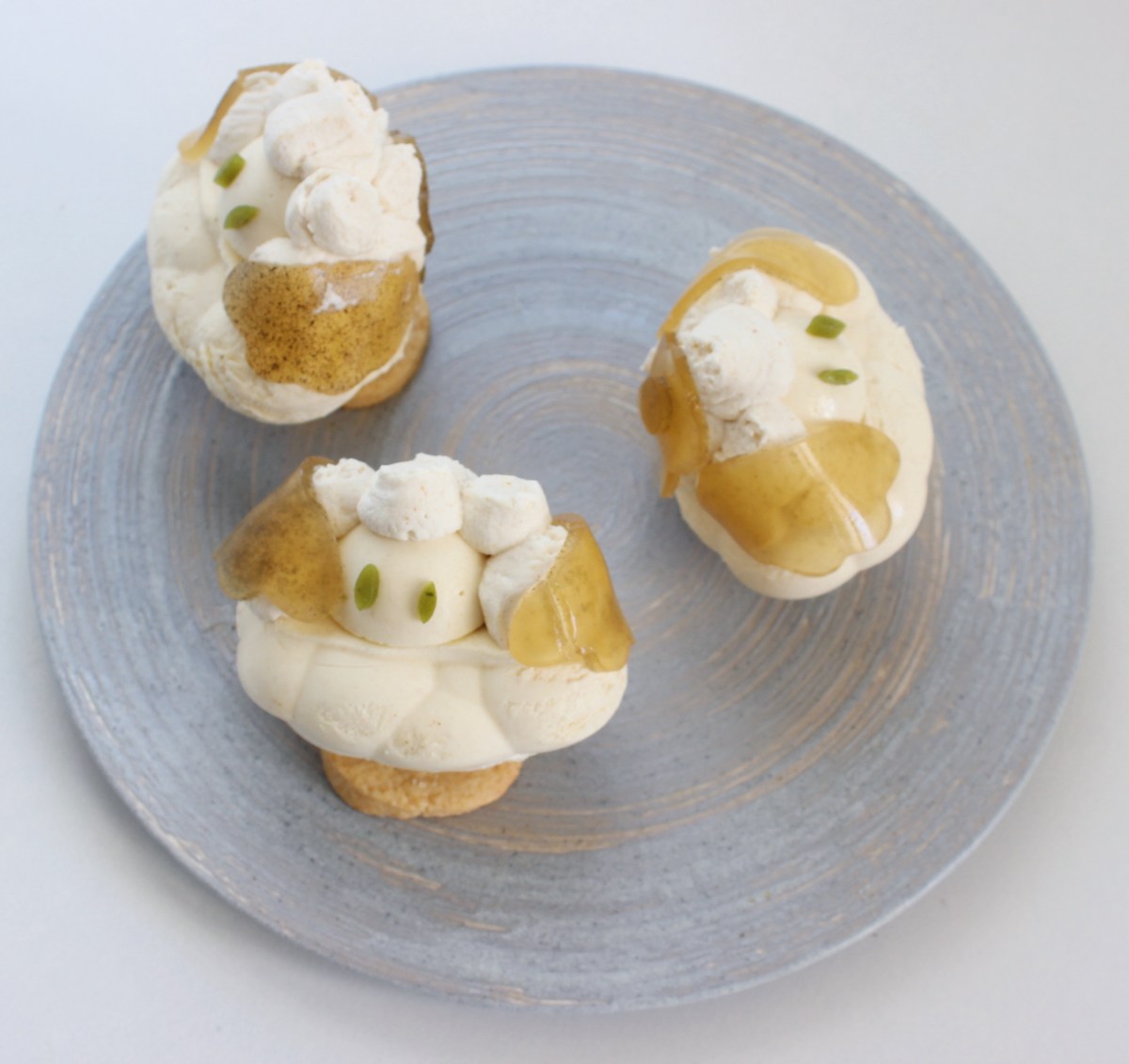 Shiny Cottonee (Hojicha) Tea-ramisu – Freddy's Harajuku